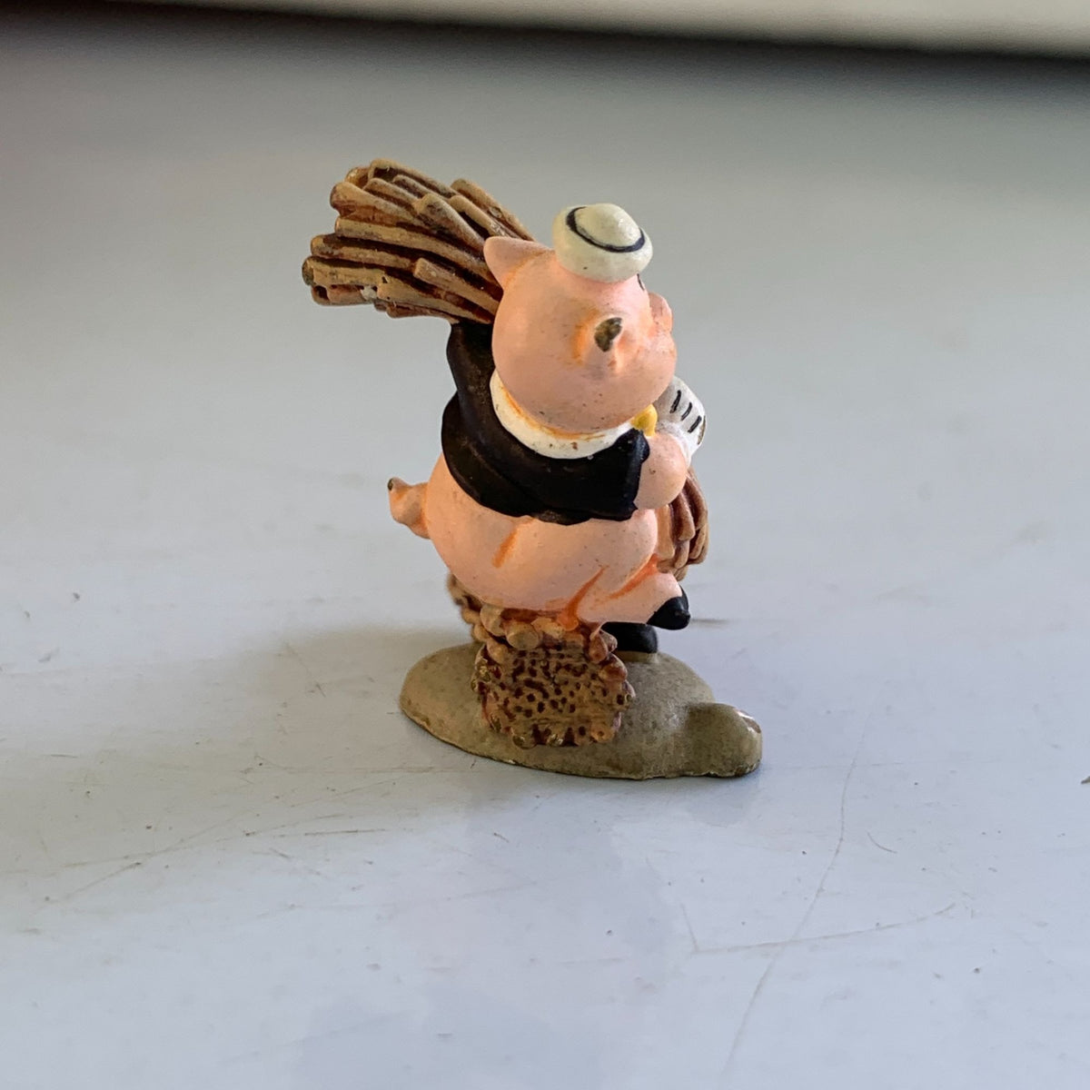Disney WDCC Enchanted Places Fiddler Pig Miniature With COA From 1990s ...
